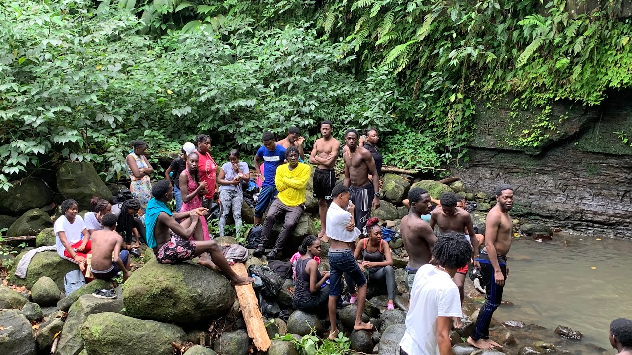 Camp 2023 hiking to Adelphi falls - YouTube