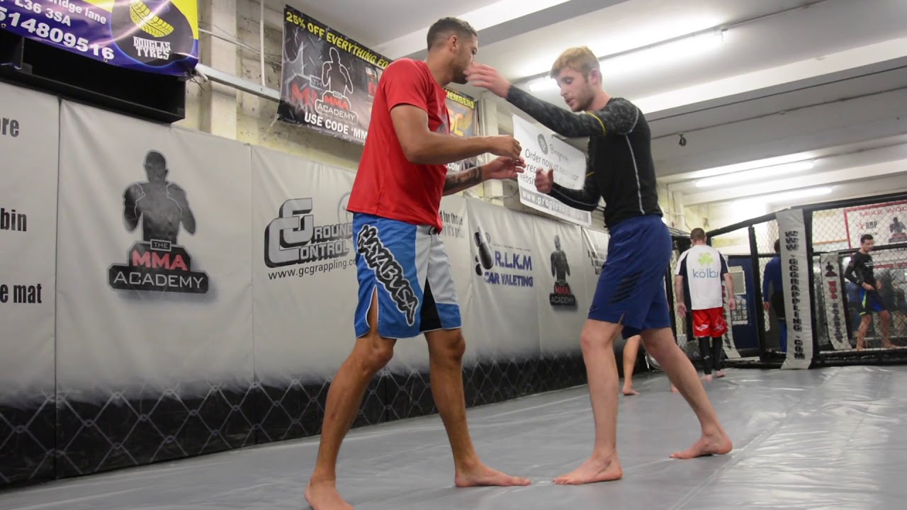 MMA ACADEMY BJJ NO GI 101 - YouTube