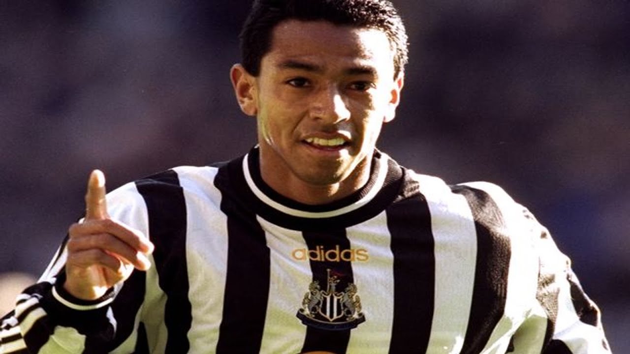 Nolberto Solano top 9 goals HD (antiguo) - YouTube
