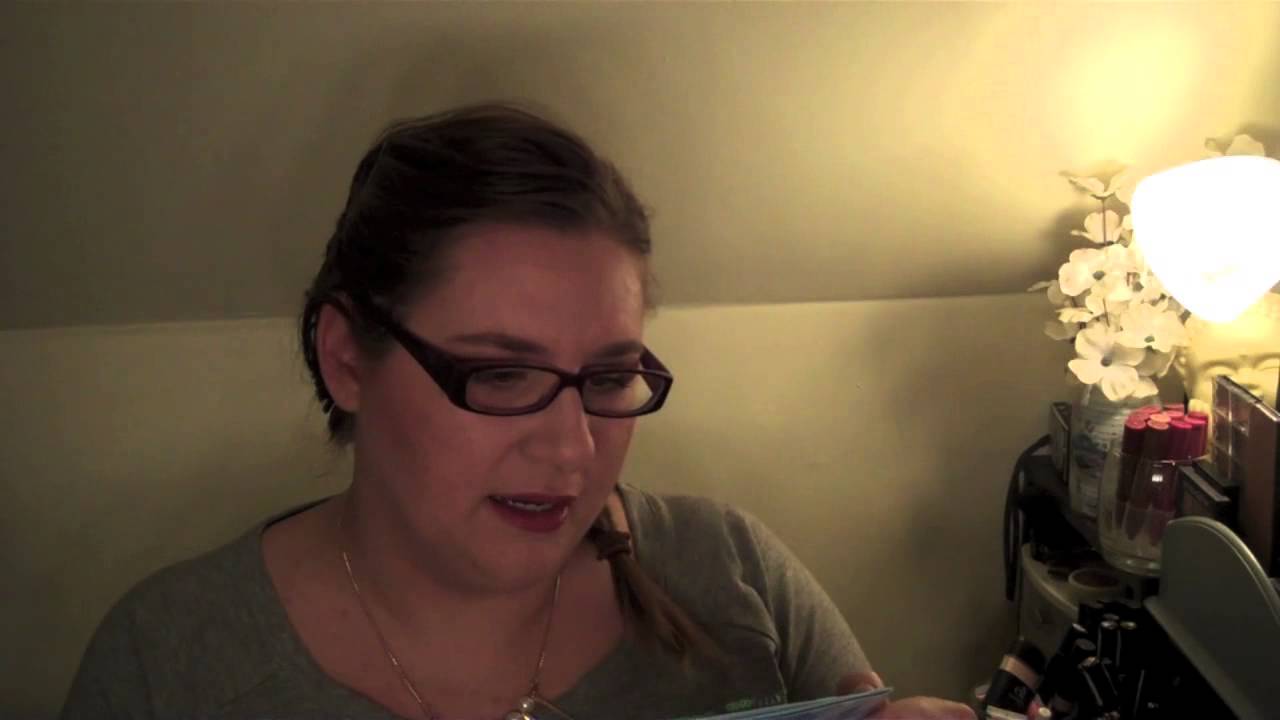 Influenster Violet Vox Box Opening - YouTube