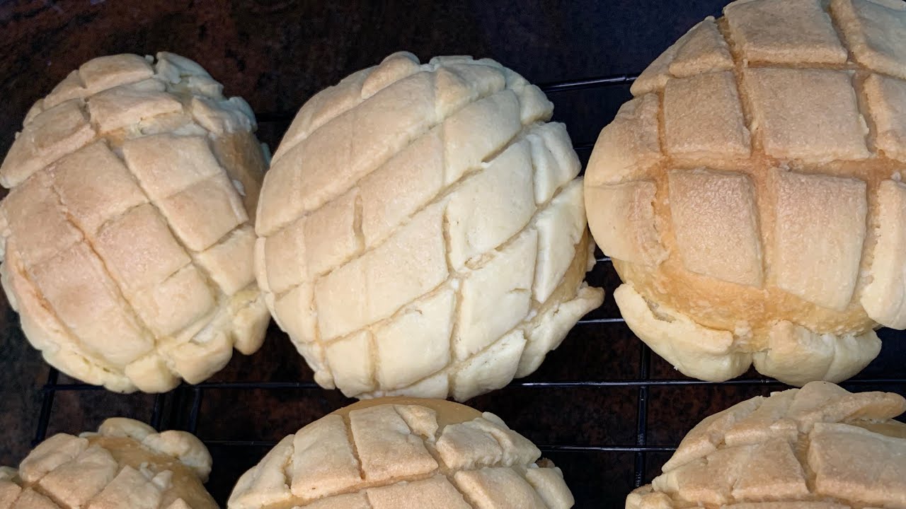 Roti melon | Melon Pan | empuk dan gurih - YouTube