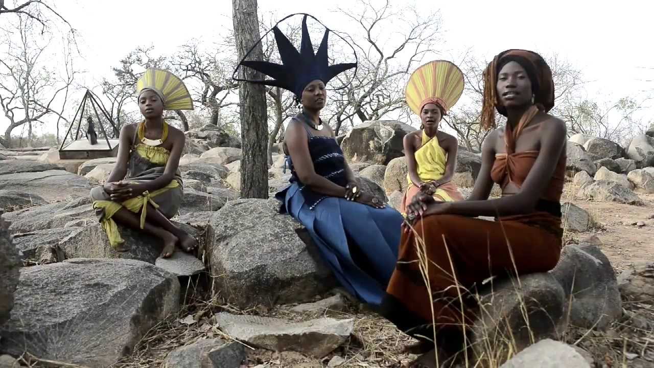 Amity Méria - Africa maoma - YouTube