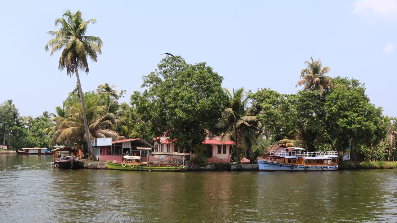 Exploring the Backwaters of Kerala 🇮🇳 | Kavalam India - YouTube
