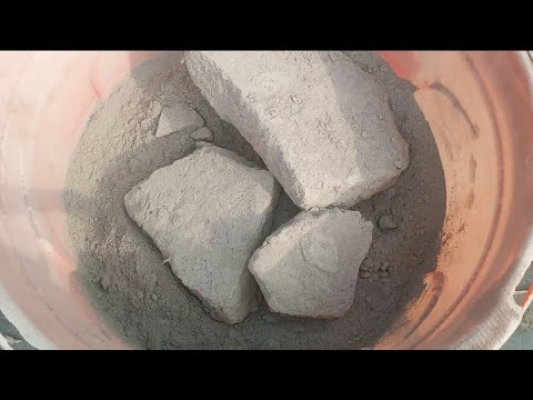 Black mud dirt dry crumbling 💪 full satisfying powder play 💪💆 plz ...