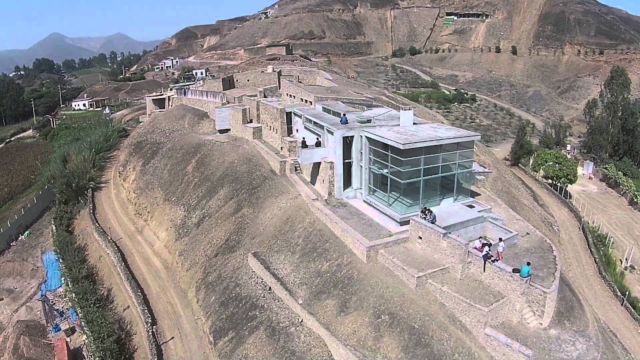 Video Obras Casa Pachacamac y Casa Chullpas, del Arquitecto Luis ...