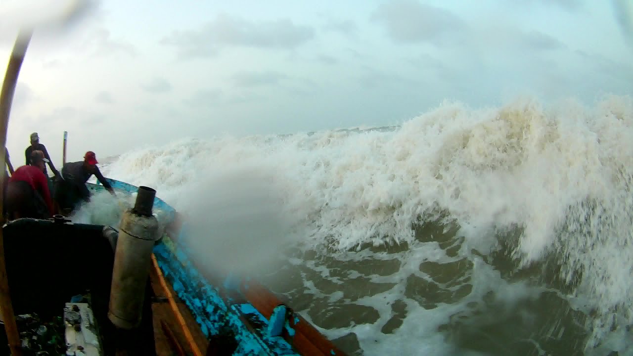 Wave Hits Hard | Ibrahim Hyderi - YouTube