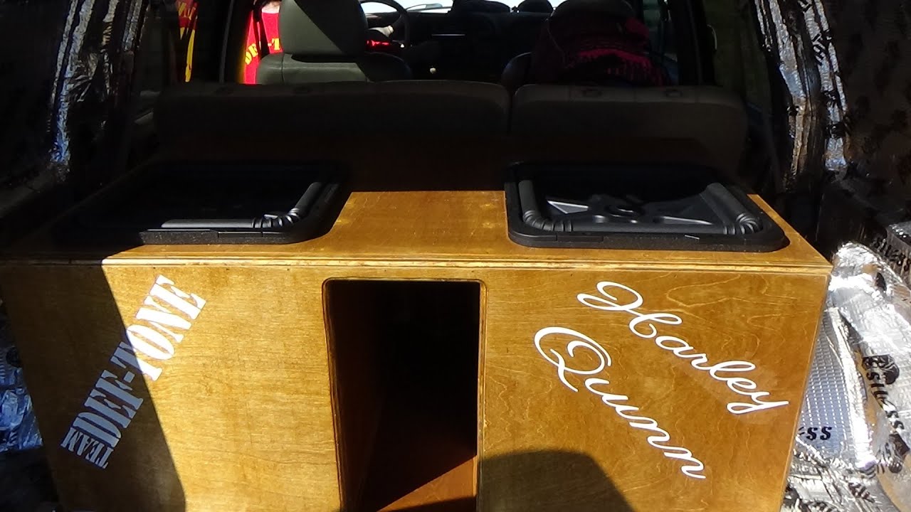 LIVIN LOUD WITH KICKER SOLO BARIC | 2 KICKER 15S IN THIS SUV | DS18 GFX ...