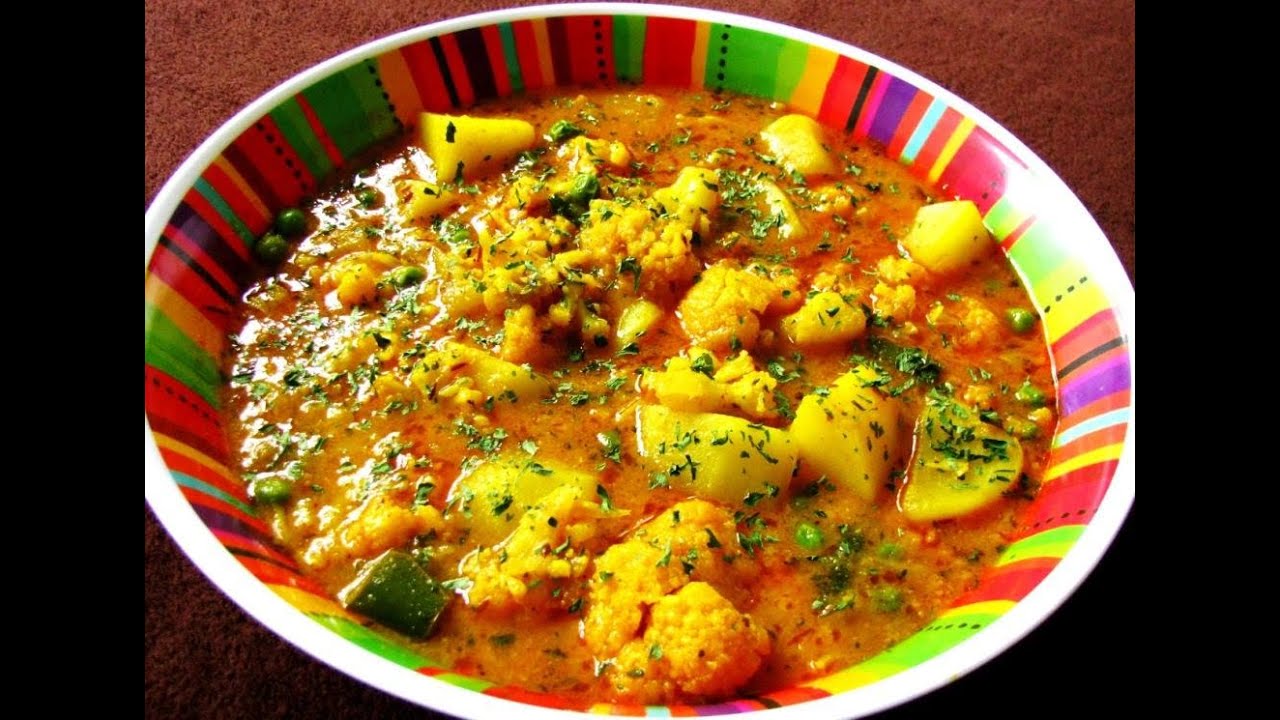 Aloo ghobi ki rasili sabji -INDIAN RECEIPE - YouTube