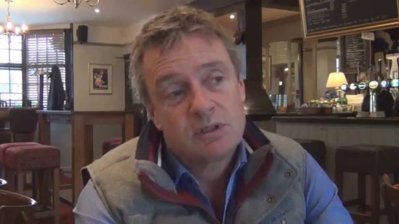 VG Tips Meets bookmaker Geoff Banks, December 2014. Part 2 (of 2) - YouTube