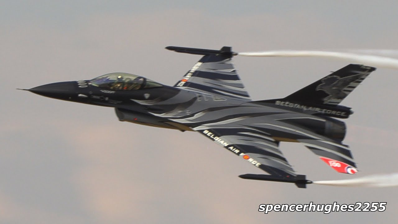 Belgian F-16 Demo RIAT 2018 - YouTube