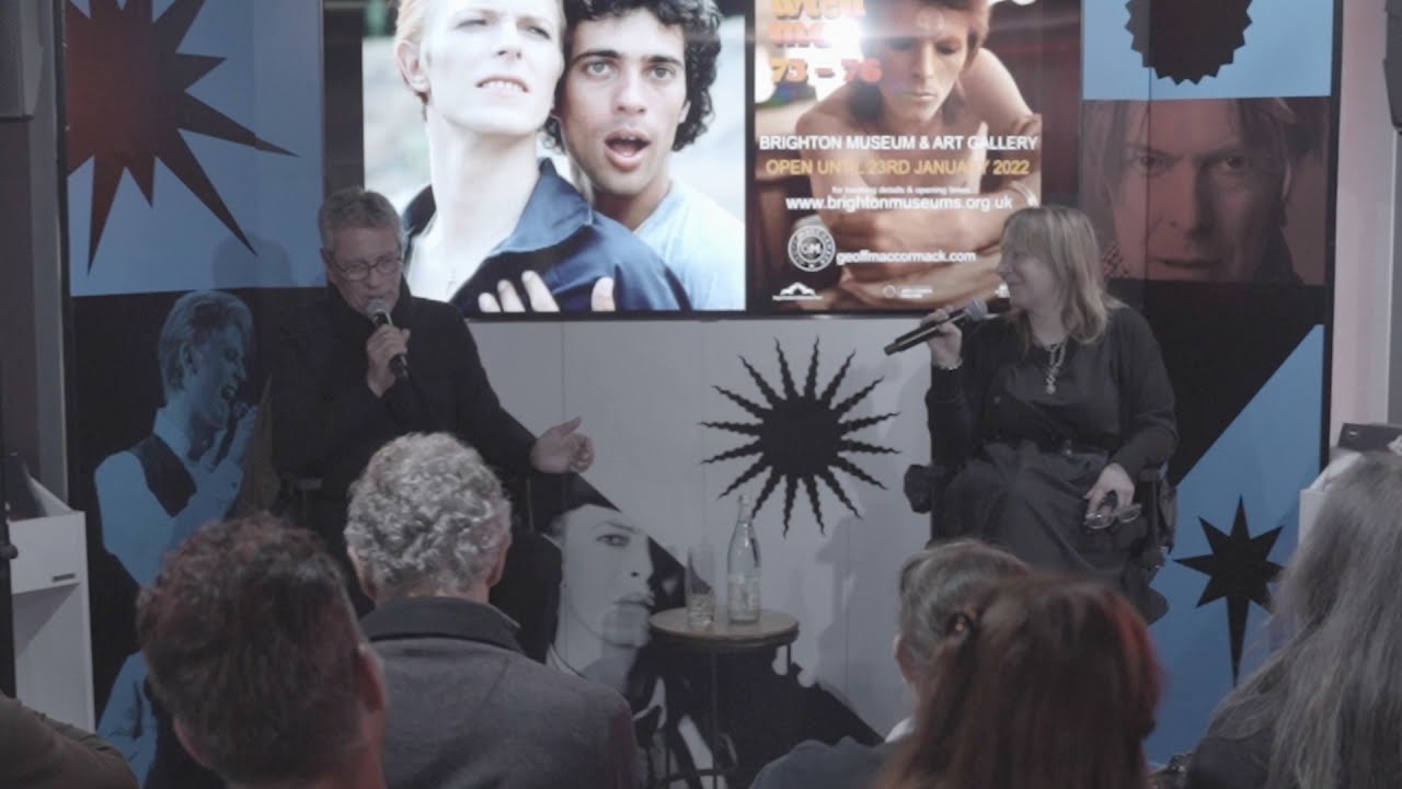 David Bowie - Geoff MacCormack Live From Bowie 75 - YouTube