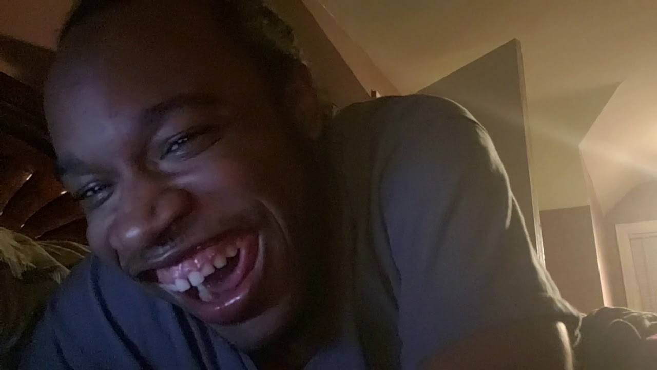 Funny reaction - YouTube