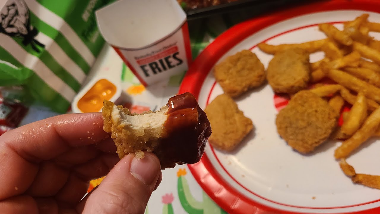 KFC Beyond Nuggets Combo Review - YouTube