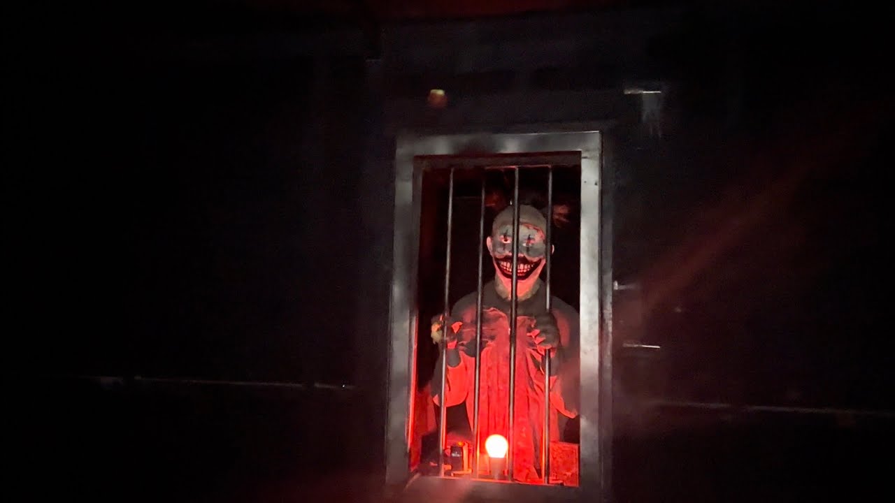 Haunted Mansion LA County Fair Backwards view - YouTube