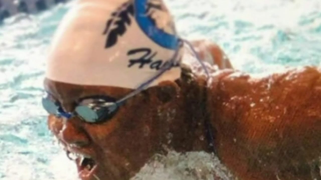 Deaf swimmer in Detroit trains to take on the world - YouTube