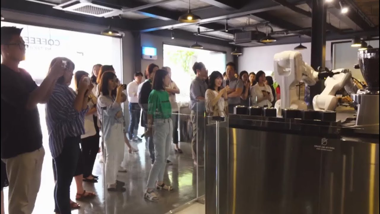 Robot Coffee Barista Dual arm // Coffee X - YouTube