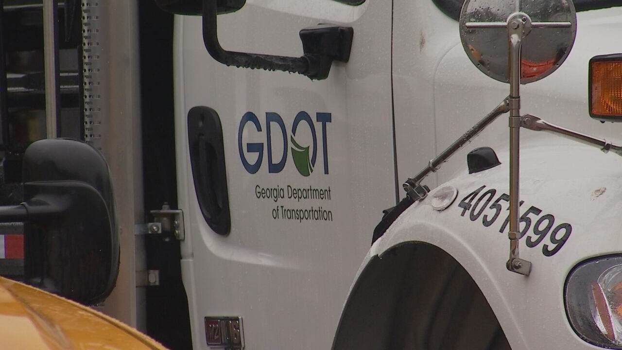 GDOT crews, officials get ready for weekend winter storm - YouTube