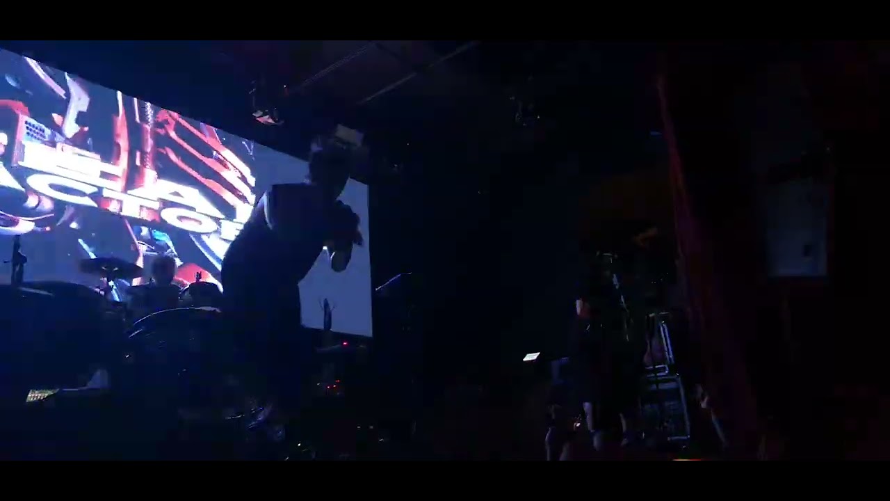 Fear Factory - Resurrection (live) @ CAFE IGUANA Monterrey Mexico 05/31 ...