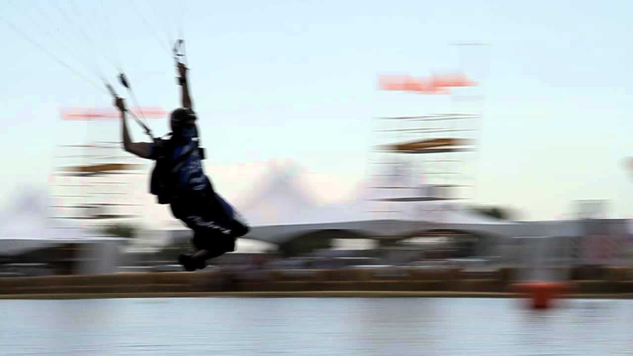 Jonathan Tagle crashes through the speed course on a World Record ...