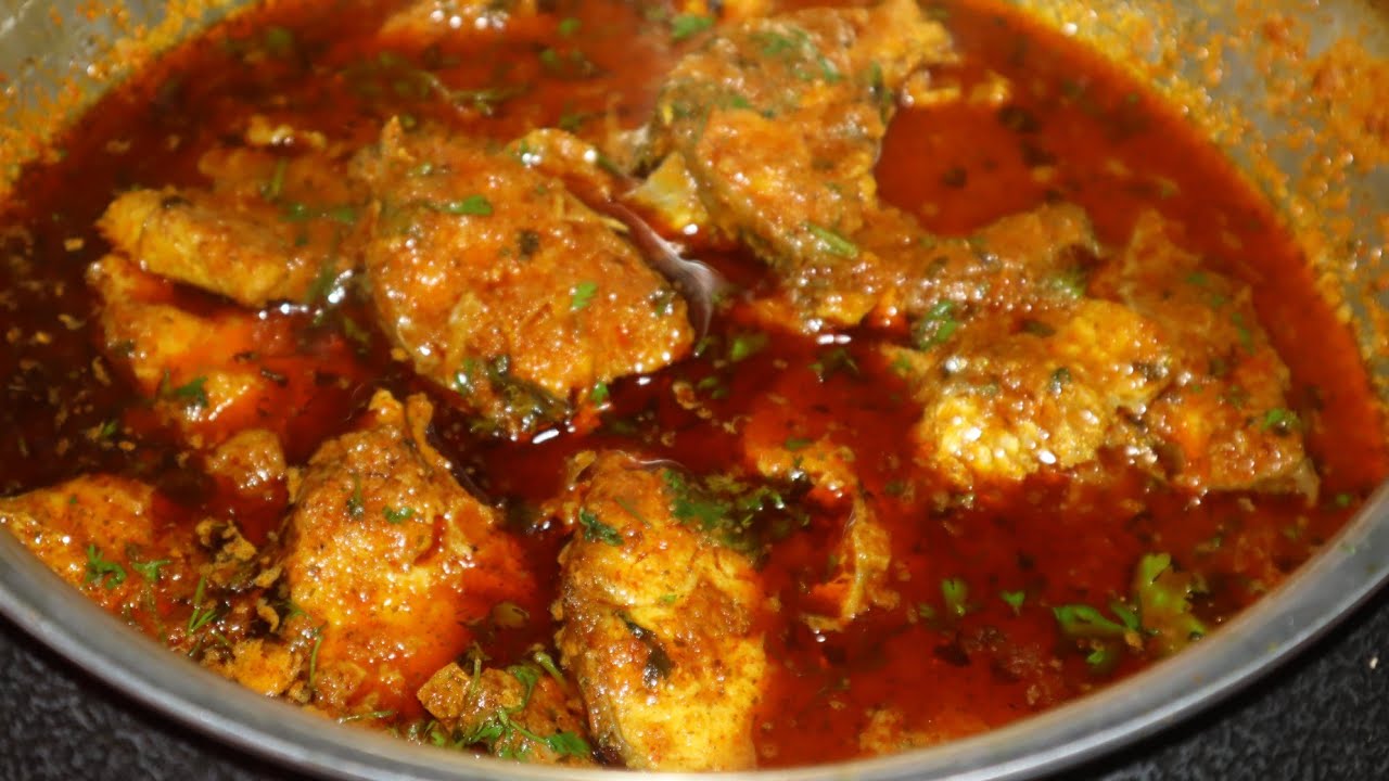 Catla Fish Curry Meri Ammi Ki Ek Different Recipe Mumbai Style - YouTube