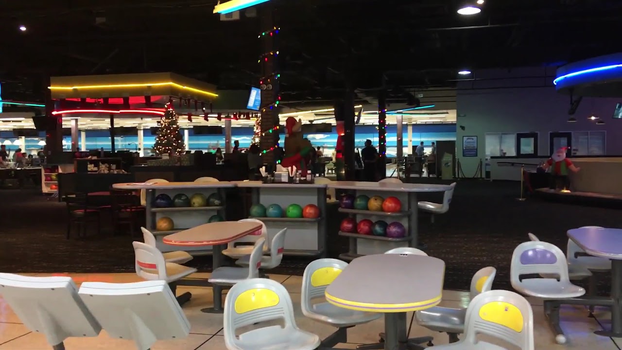 Boardwalk bowling - YouTube