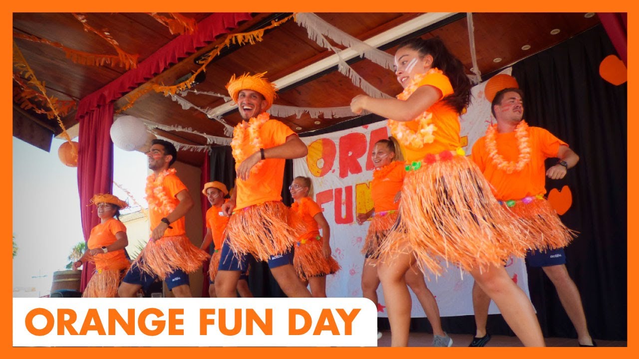 Celebramos la 🧡 Orange Fun Day 🥳 | Hotel & Spa Peñíscola Plaza Suites ...