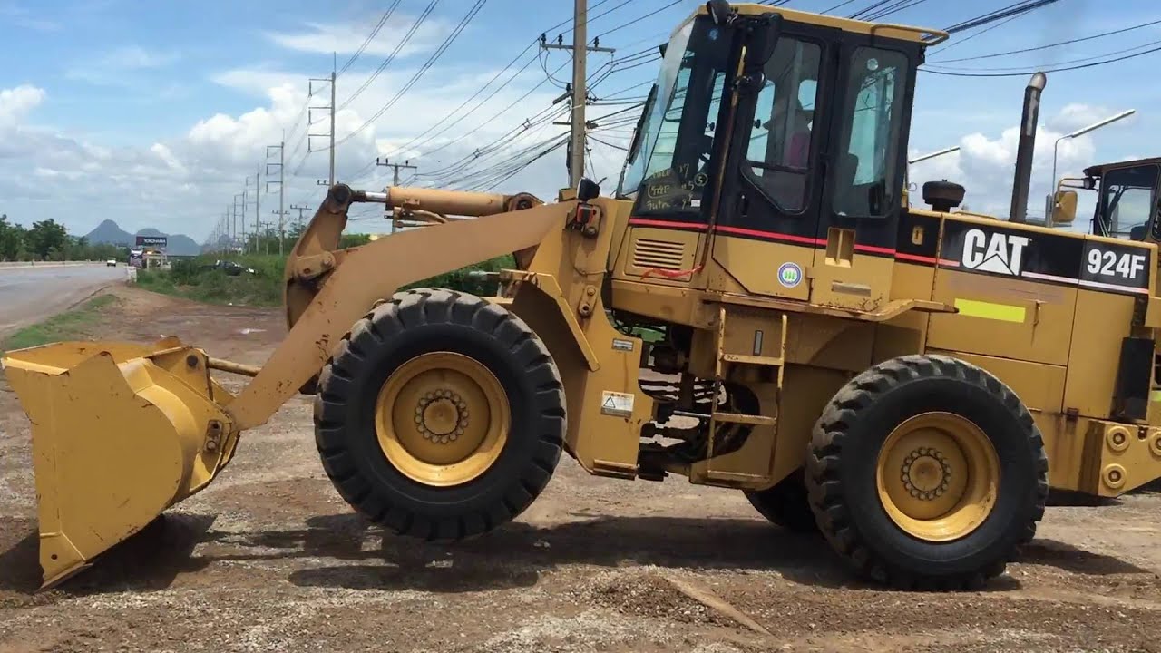 CAT 924F www.thaispmotor.com 081-2990958 - YouTube