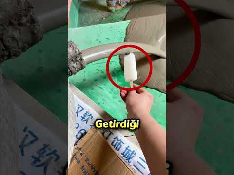 ÇİKOLATA Fabrikasında TATLI (❗) Bir SÜRPRİZ 😂 (@梅山哥哥 / Dyn)