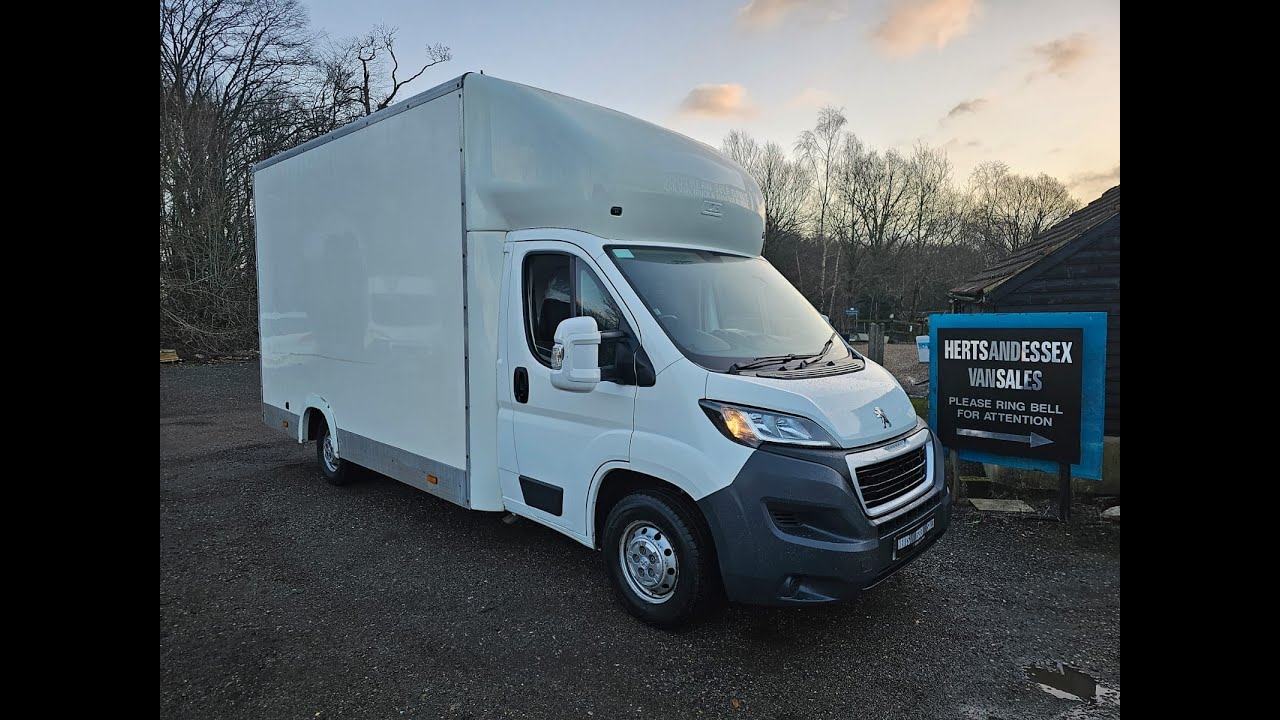 PEUGEOT BOXER LOW LOADER LUTON - YouTube