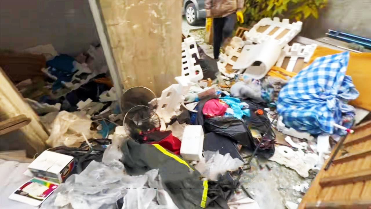 😷The unknown side of my girlfriend, the terrible room【Household ...