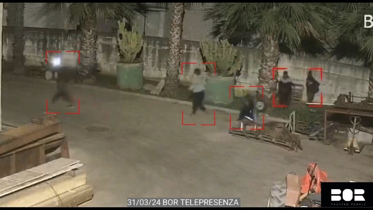 Furto dissuaso presso l'azienda "Carozza Francesco SRL" di San Marco ...