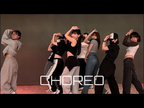 페노메코 -Shy (eh o) 코레오그래피 (Choreography) 홍대 댄스학원 l 댄스왕 - YouTube