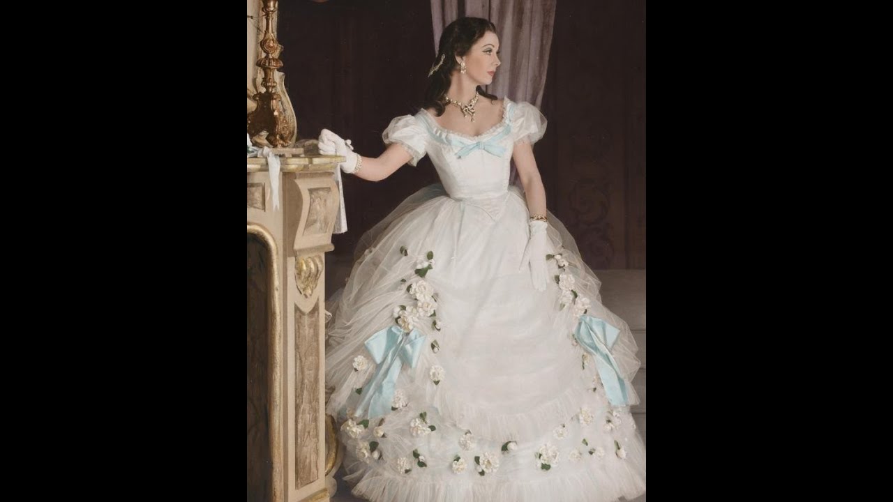 Opera pronunciation preview - Giuseppe Verdi - La Traviata - YouTube