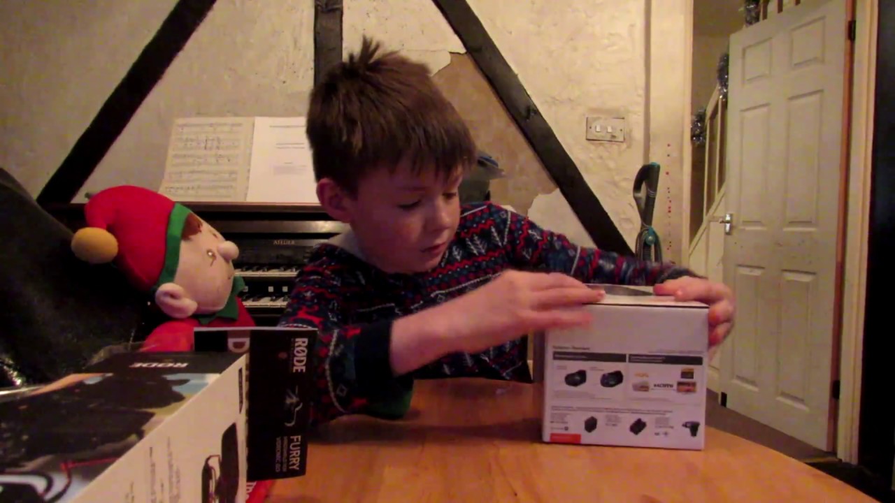 UNBOXING MY NEW YOUTUBE CAMERA SETUP! - SONY FDR-AX53 AND RODE VIDEOMIC ...