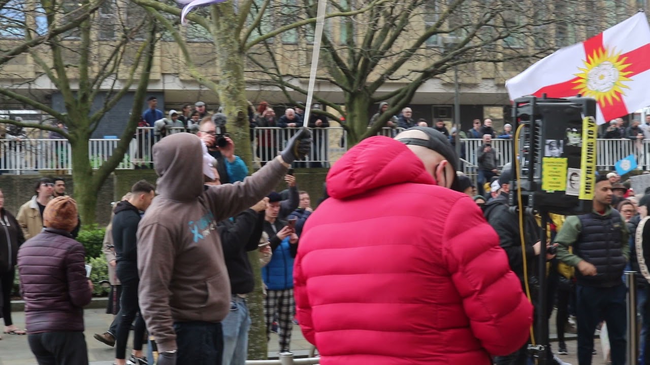 #DaddyDragon The Constitution is the Solution. Mick Stott speech ...