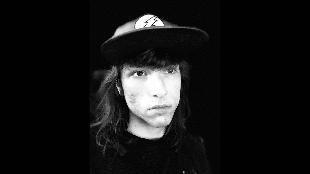 I got two brain cells left help me - YouTube