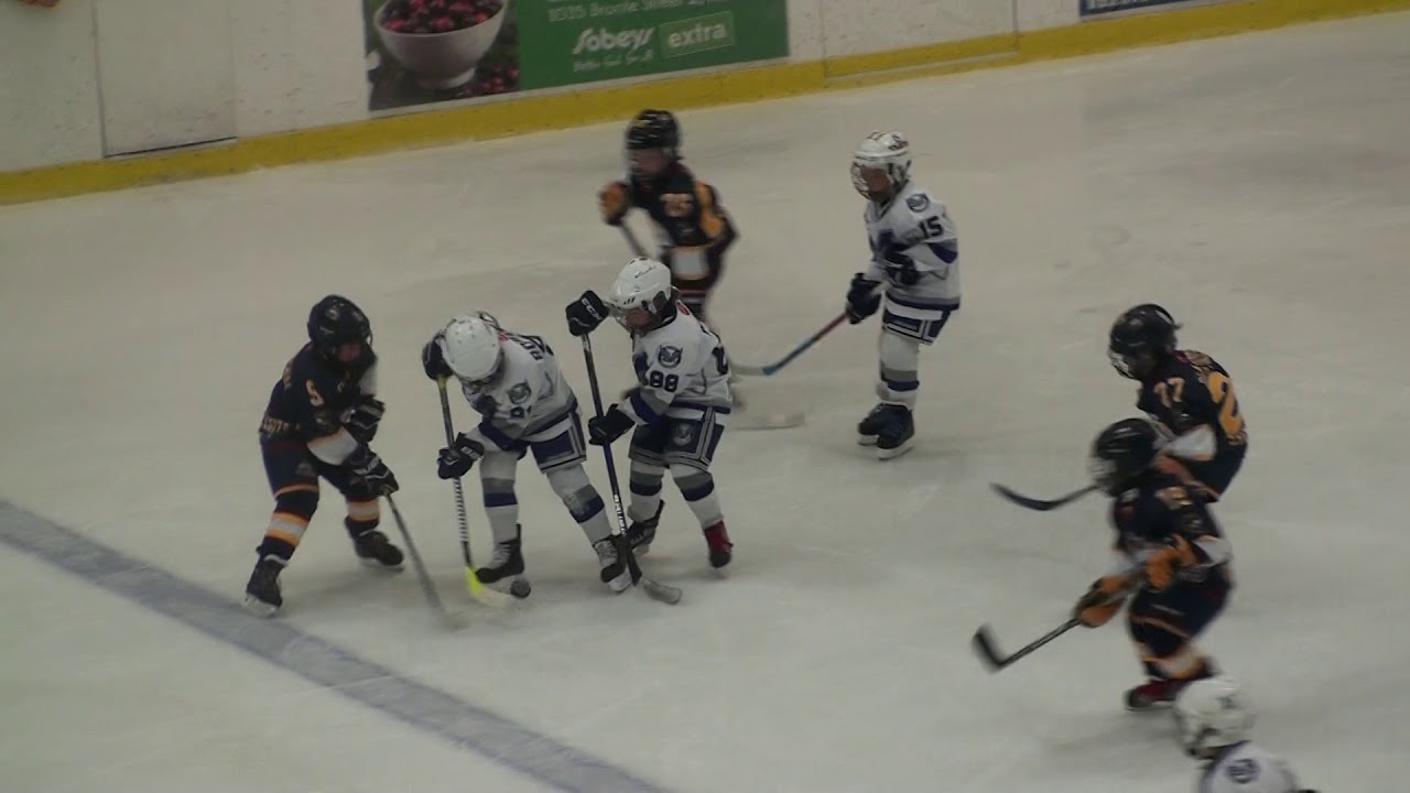 2017/10/01 Milton Winterhawks Novice A vs Burlington, Period 2 - YouTube
