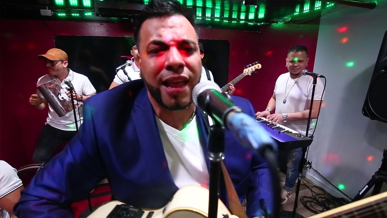 ANGELO NUNEZ LA VIDA BACANA VIDEO OFICIAL 4K - YouTube