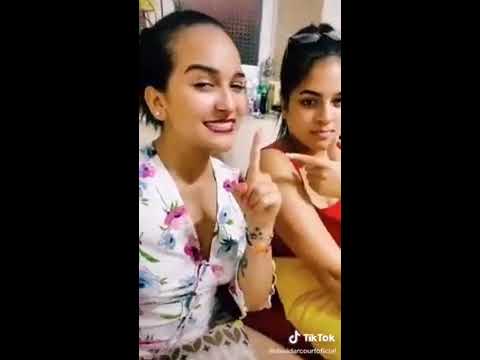 TIK TOK DE DANIELA DARCOURT 2020