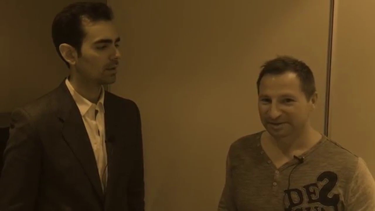 Peur en avion : Le témoignage d'Alexandre ROTH - YouTube