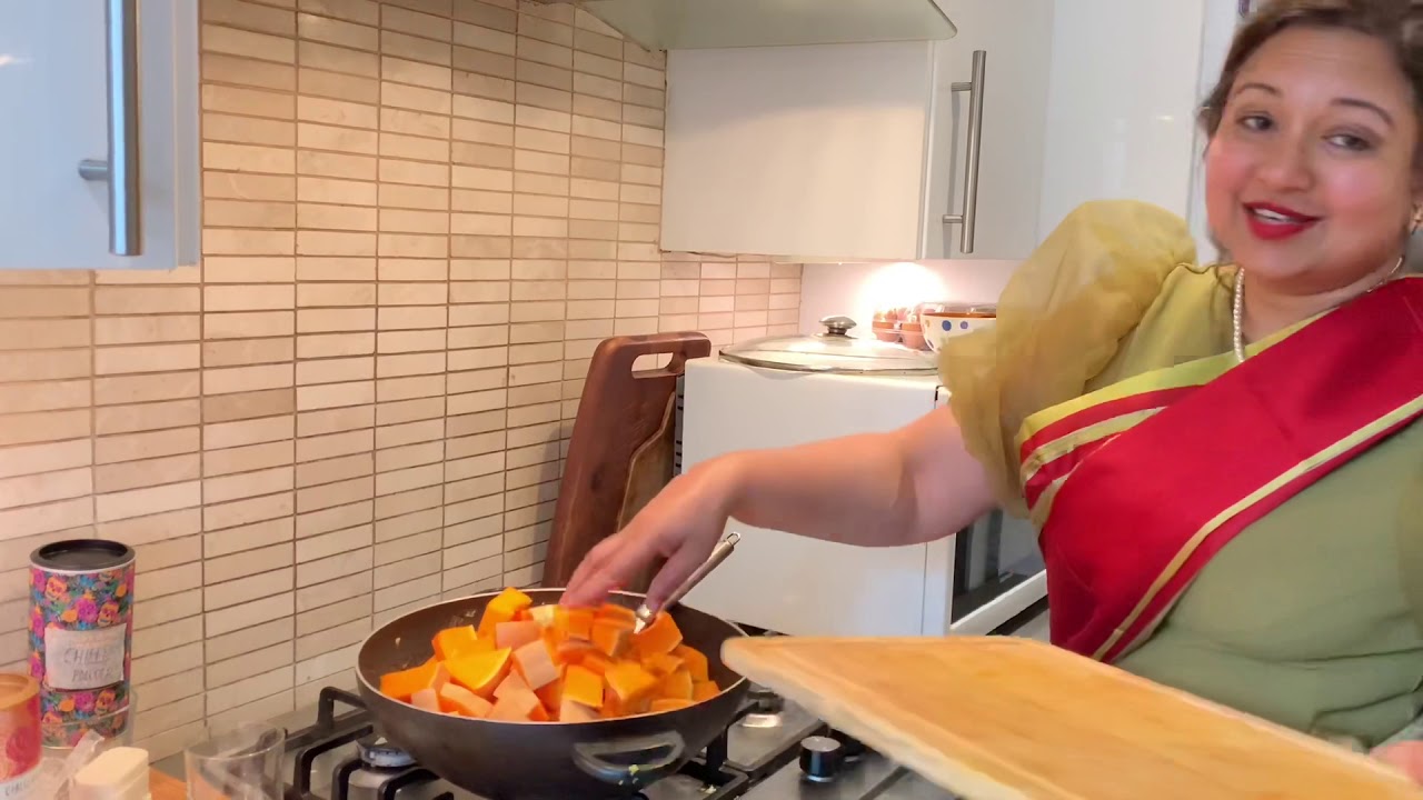 Butternut Squash Curry Sri Lankan Style (Wattaka Curry) - YouTube