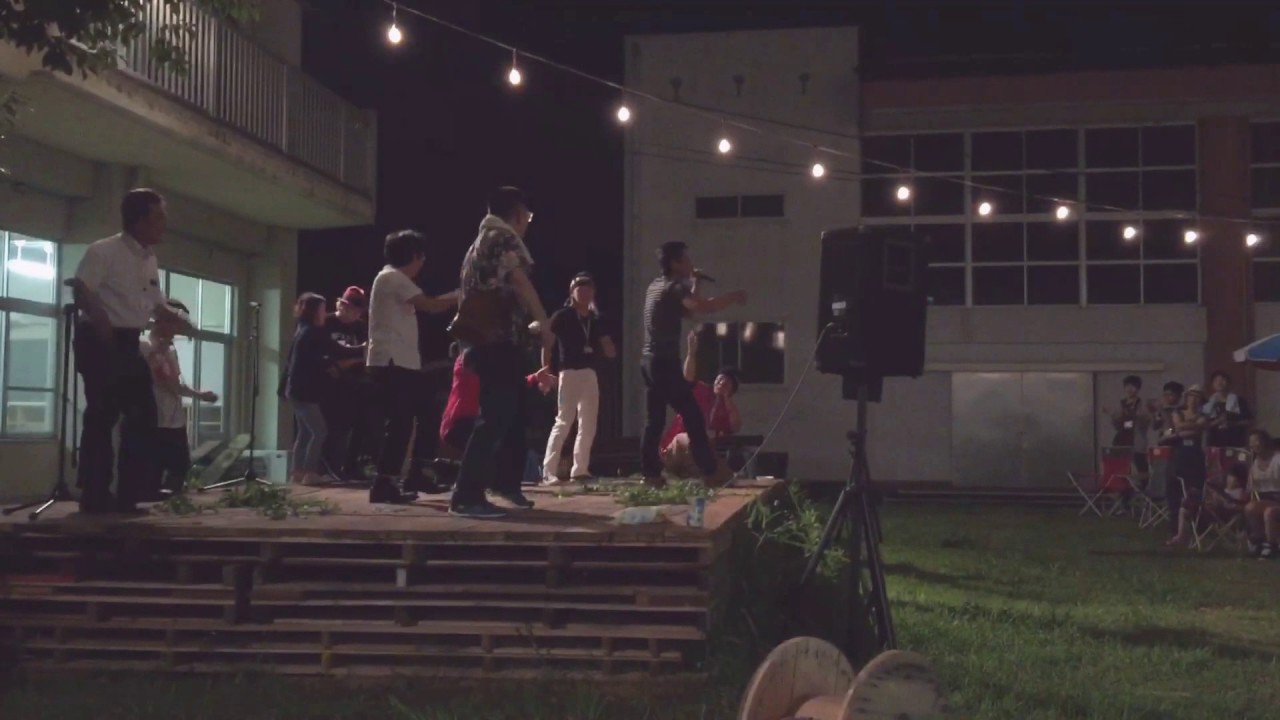 のど自慢スタイル japanese show nodo jiman style happening - YouTube