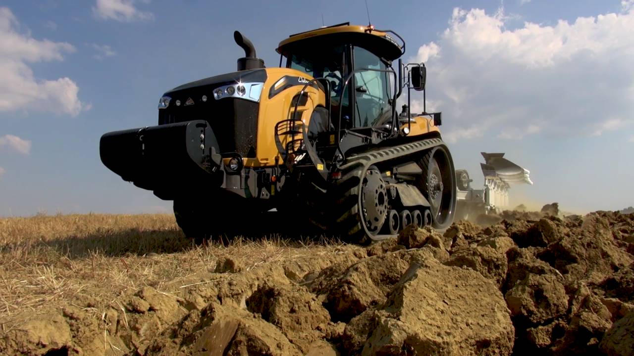 Challenger MT 800E Tracked Tractors - YouTube