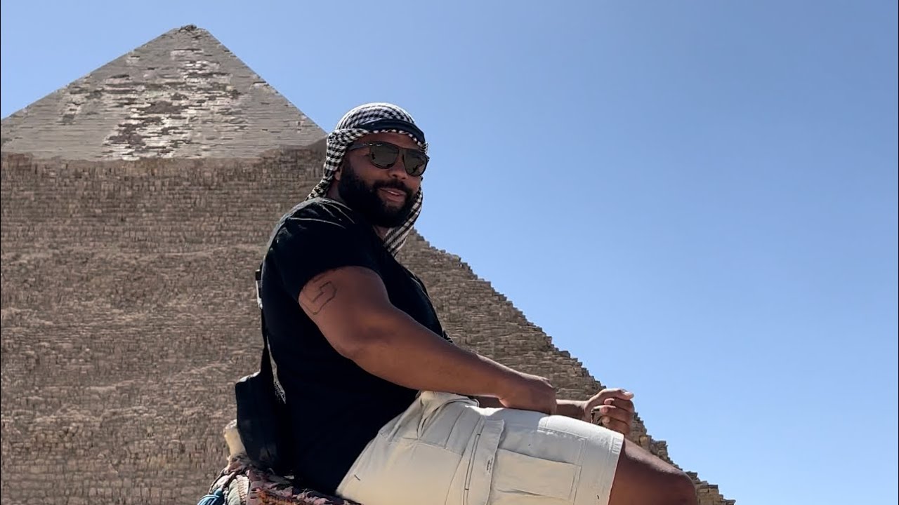 Christopher Lovejoy 600 goes 2 Egypt, see pyramids, ride camel and ...