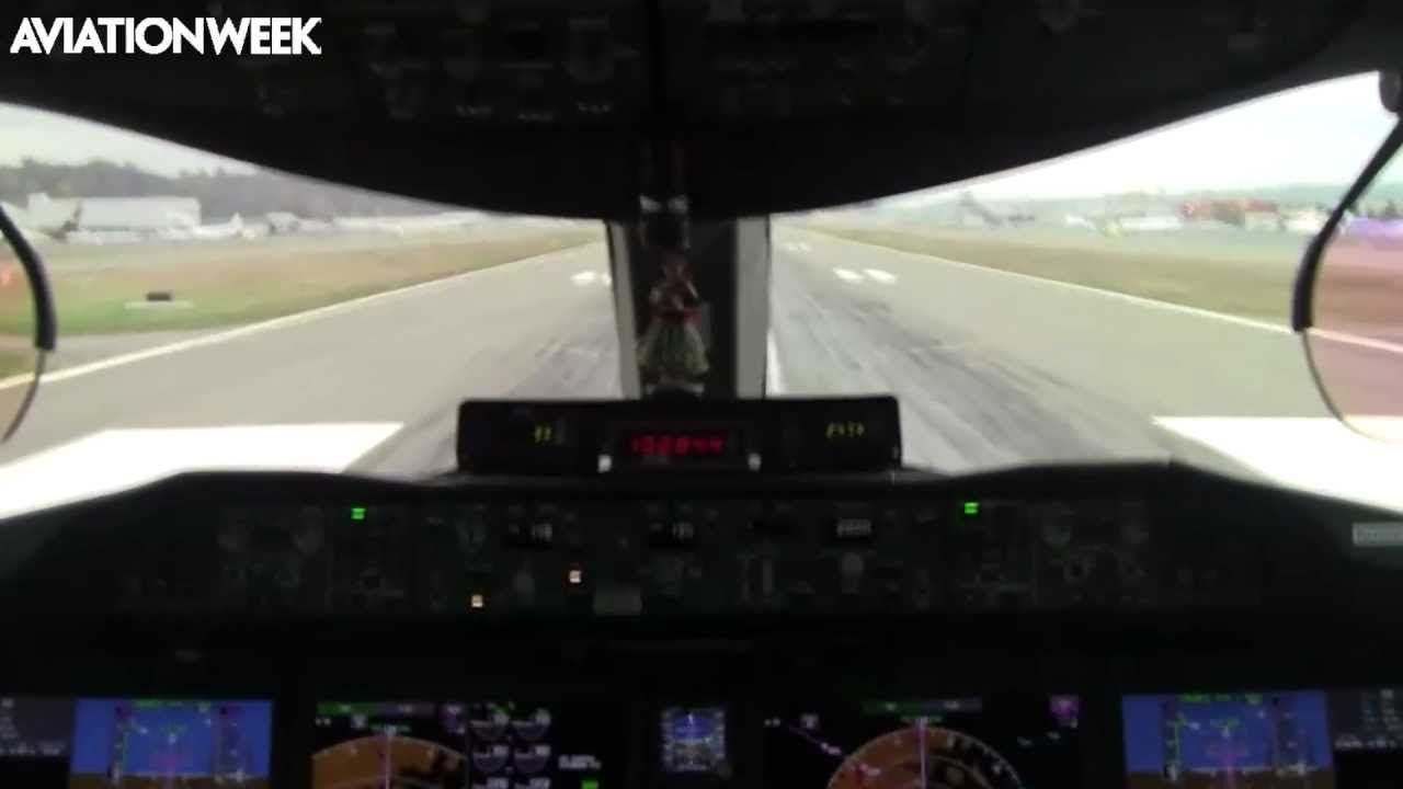 Aviation Week Pilot Report: Flying the Boeing 787 - YouTube