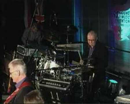 2007 - UB Hank Band live in Verden - Banana Man - YouTube