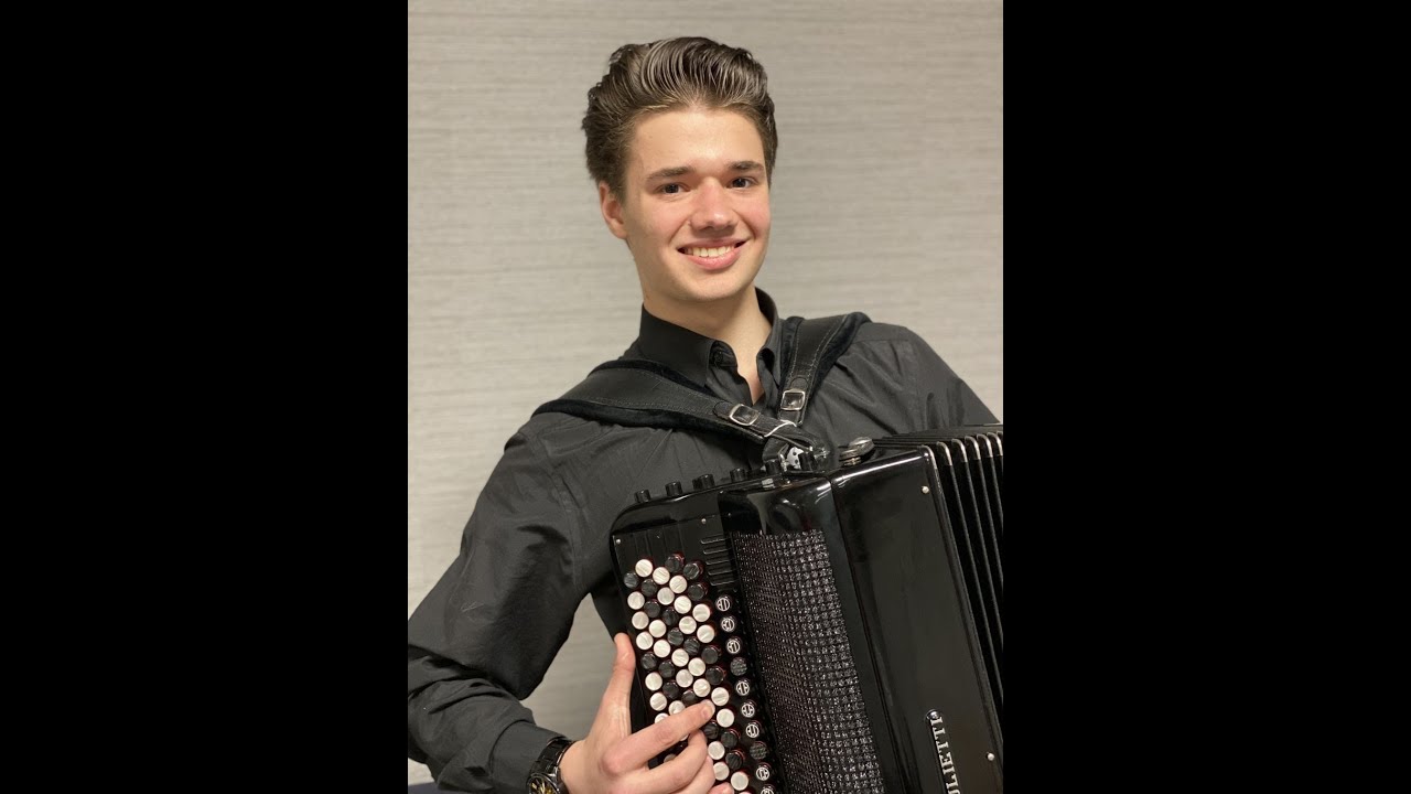 NAA 2022 Saturday Concert Elijah Clements - YouTube