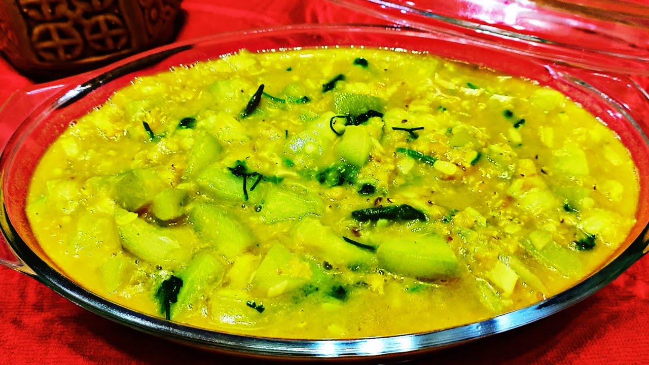 প্রেসার কুকারে মসুর ডাল দিয়ে লাউ রান্না/Lau Dal Recipe/Lentils With ...