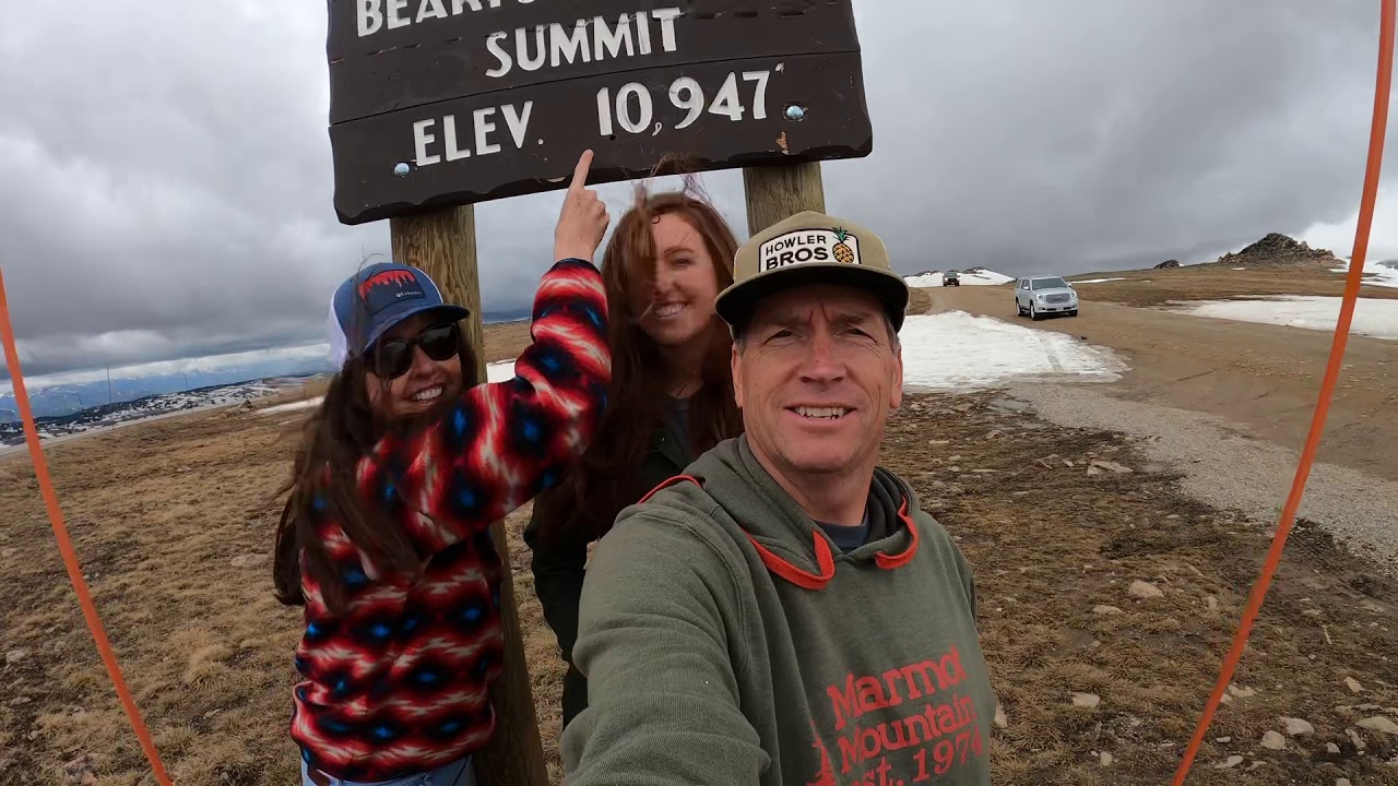 Beartooth Pass Summit selfie - YouTube