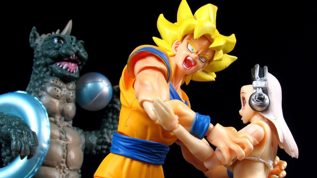 Bootleg Figma Super Sonico Beach Bikini Figures - The Review That Never ...